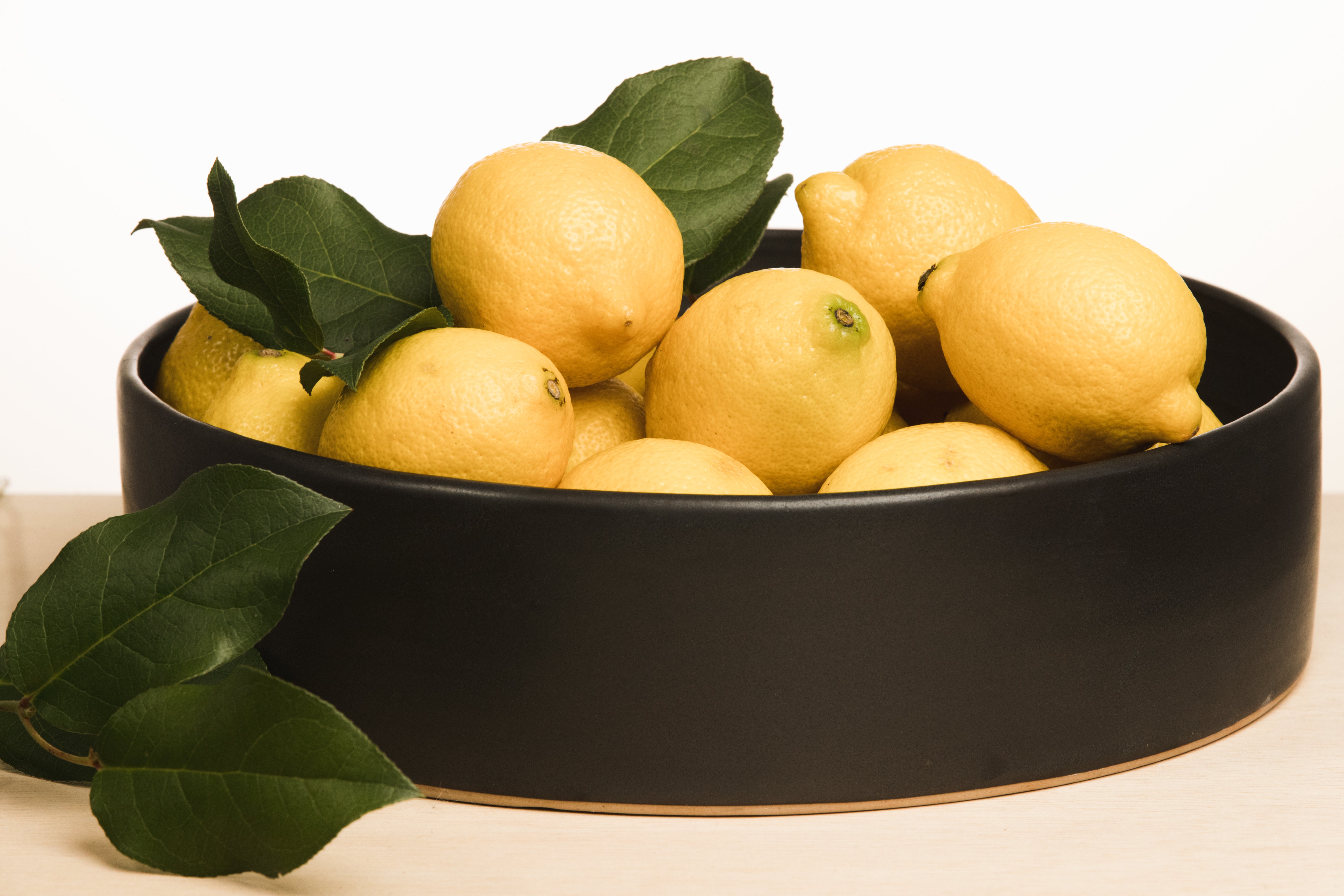 Large Cylinder Bowl – Desi Murphy Pottery